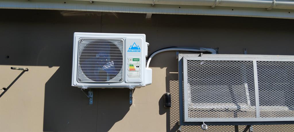 Hometech AI Appliance Repairs - Port Elizabeth. Projects, photos ...